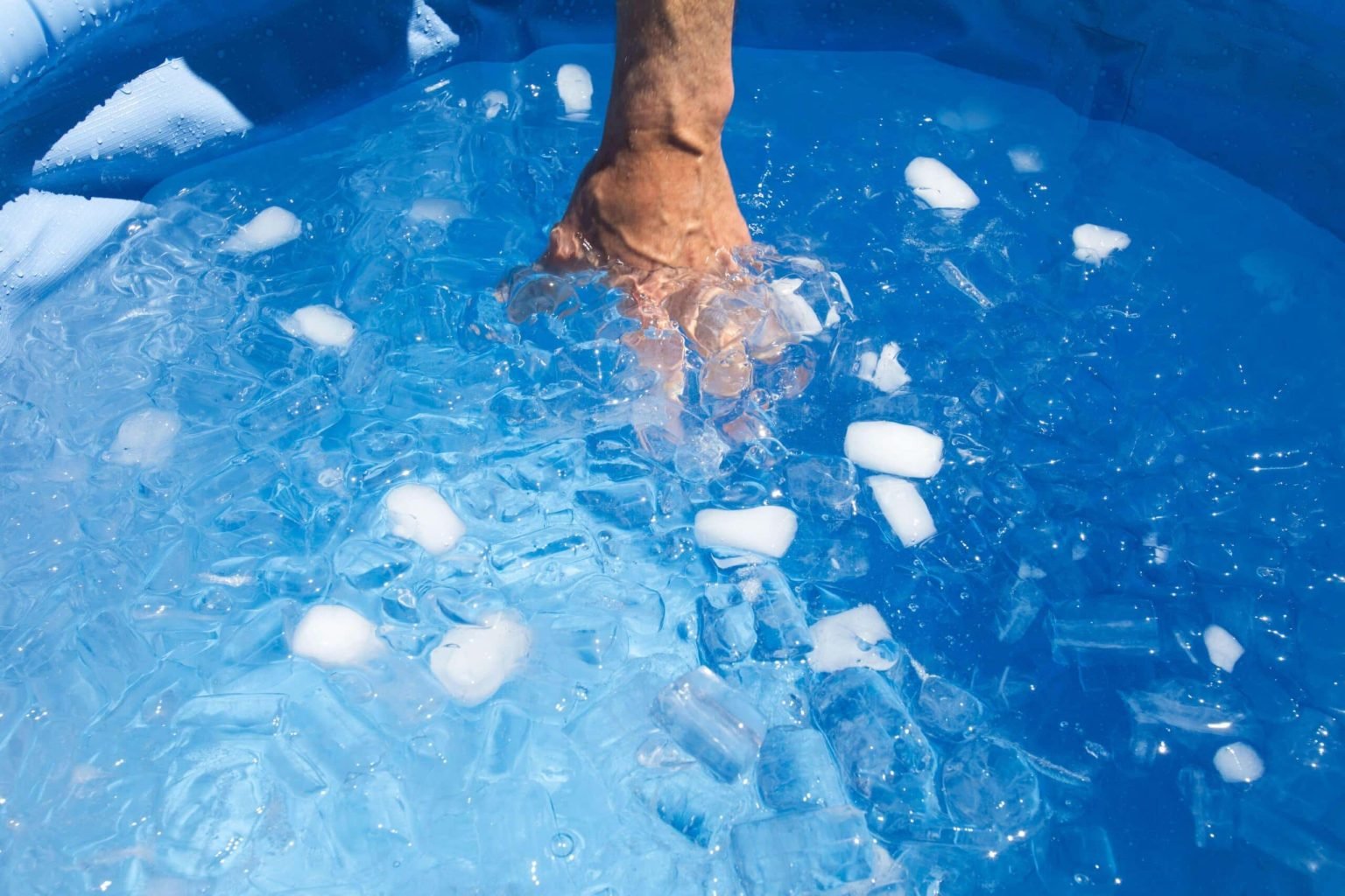 Health Benefits of Ice Baths - Future Grow Academy
